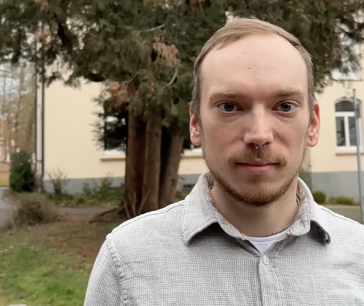 Die Karlshöhe stellt sich vor. Heute: Joshua Horn - Karlshöhe ...